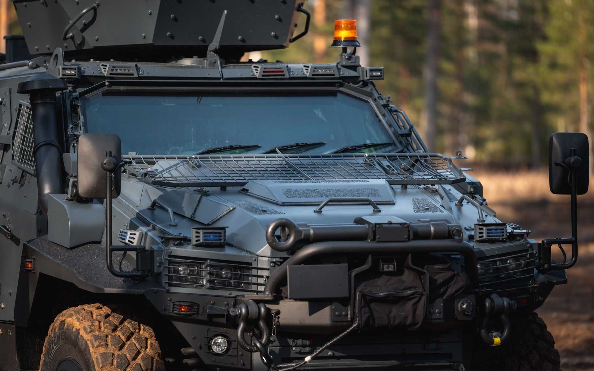 Nurol Makina's new NMS-L 4x4 armored vehicle attracts attention at FEINDEF 2025 as Türkiye ...